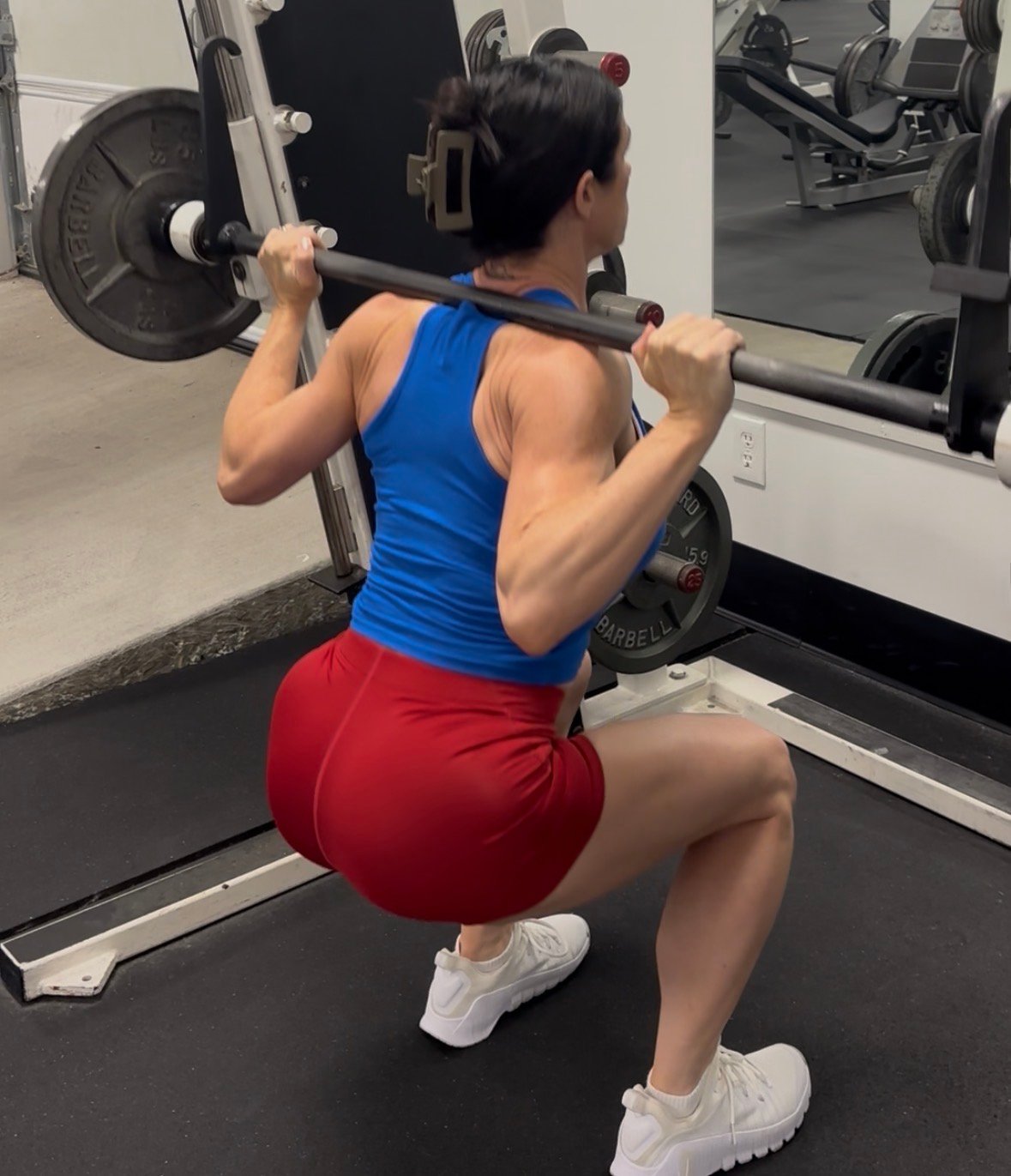 How Squat Stance Affects Muscle Activation